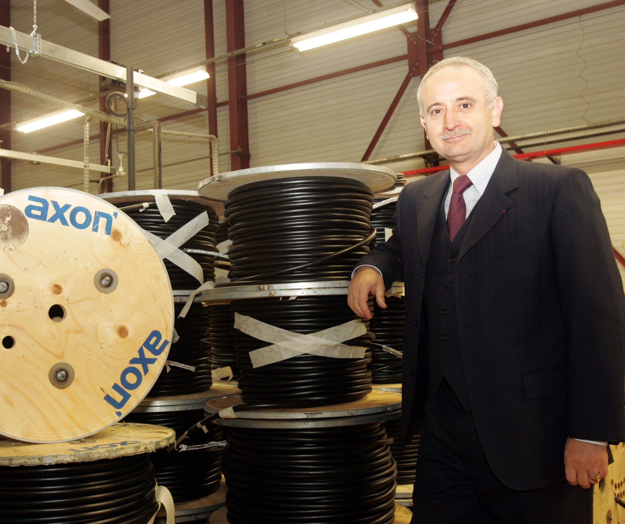 Mons JOSEPH PUZOPRESIDENT AXON CABLE A MONTMIRAIL